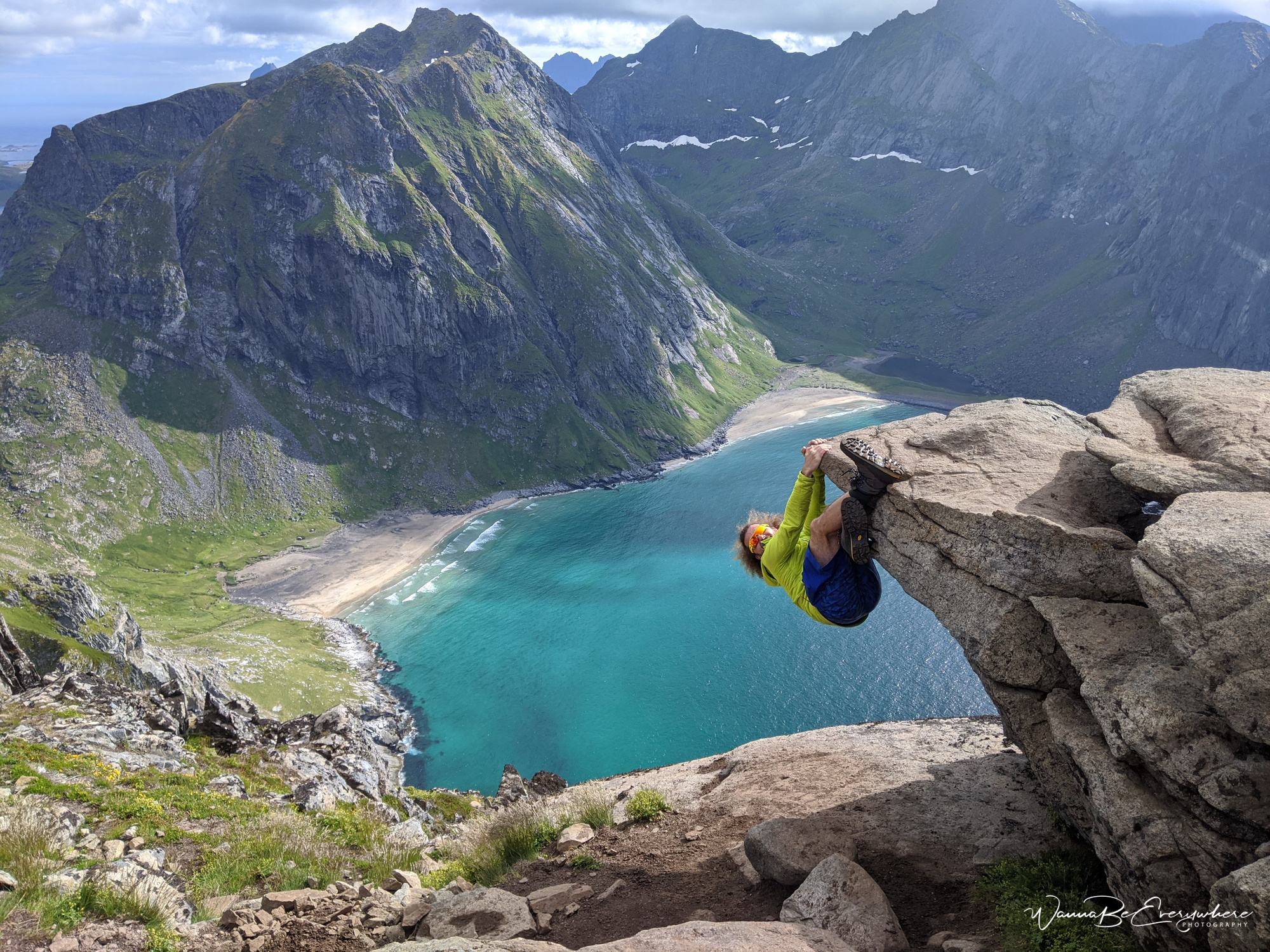 Ryten and Kvalvika Beach hike | Hiking in Lofoten Page 1 of 0 ...